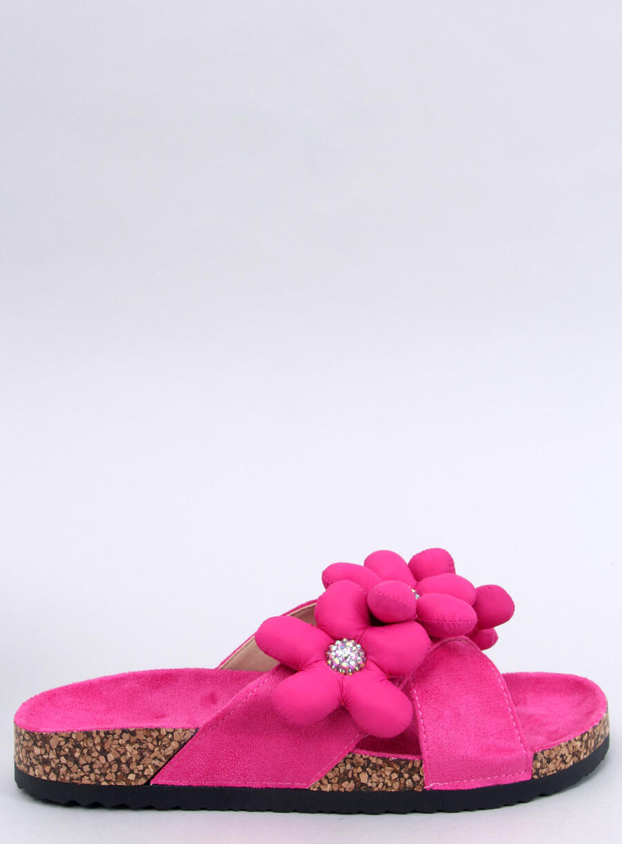 Klapki korkowe z poduszkowymi kwiatami CHARSS FUKSJA | Sklep KupButy.com